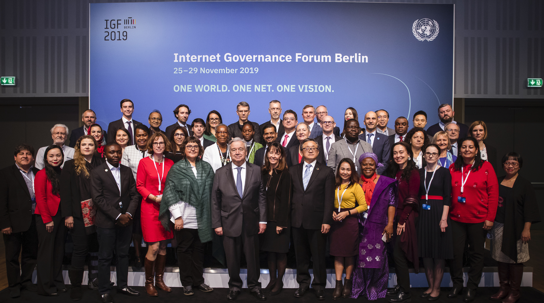 AUSeries: Connecting the ‘forgotten’ billion to the Internet | APNIC Blog